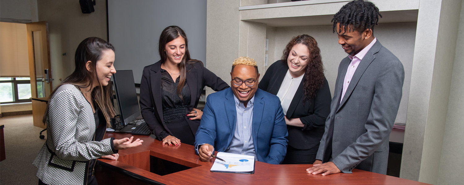 Management Majors | Kent State University